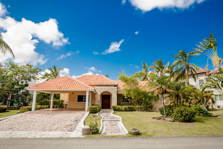 Luxury Villa In Punta Cana - Punta Cana