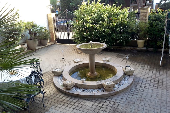 Big Home Swimmingpool & Gardens With Charm - Buñol