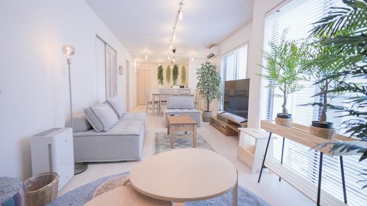 ⑧【清潔キレイ】読谷村の一軒家／海まで10分／カップル・家族・グループにおすすめ／12名まで滞在可能 - Okinawa Prefecture, Japan