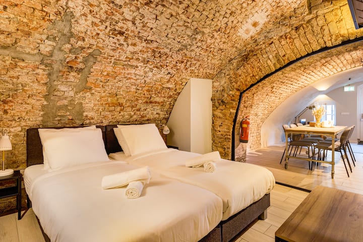 4p Unique Canal Apartment A Location In Utrecht - Utrecht, Países Bajos