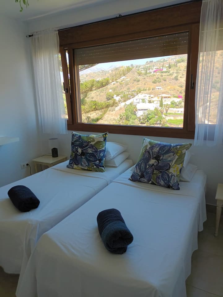 Twin Room Mountain View - Torrox-Costa