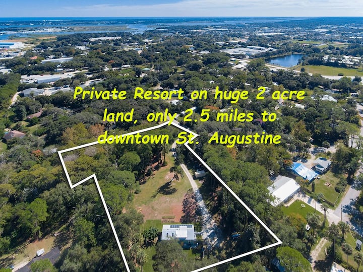 2 Acre Modern Resort W/ Huge Pool - St. Augustine, FL