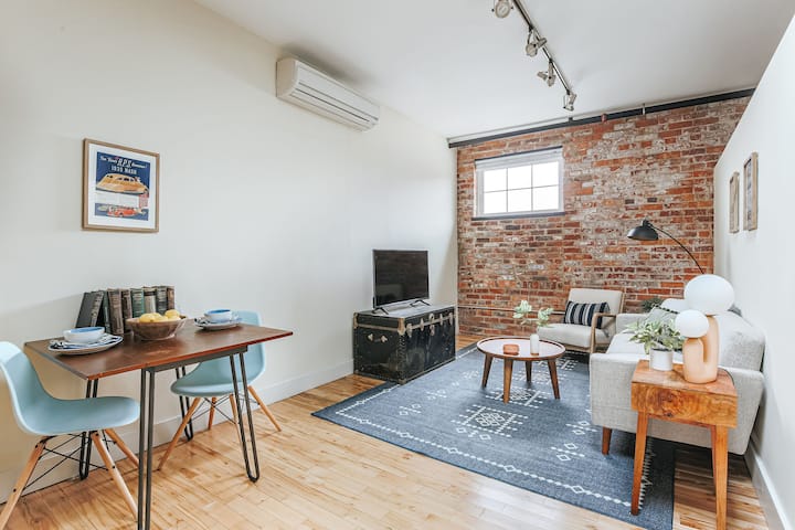 Chic & Cozy Loft In Old Towne Petersburg - Petersburg, VA