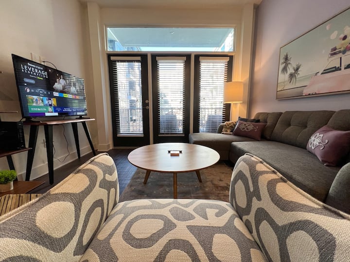 Prime Location: 8 Min Walk To Broadway & Downtown - Nashville, TN