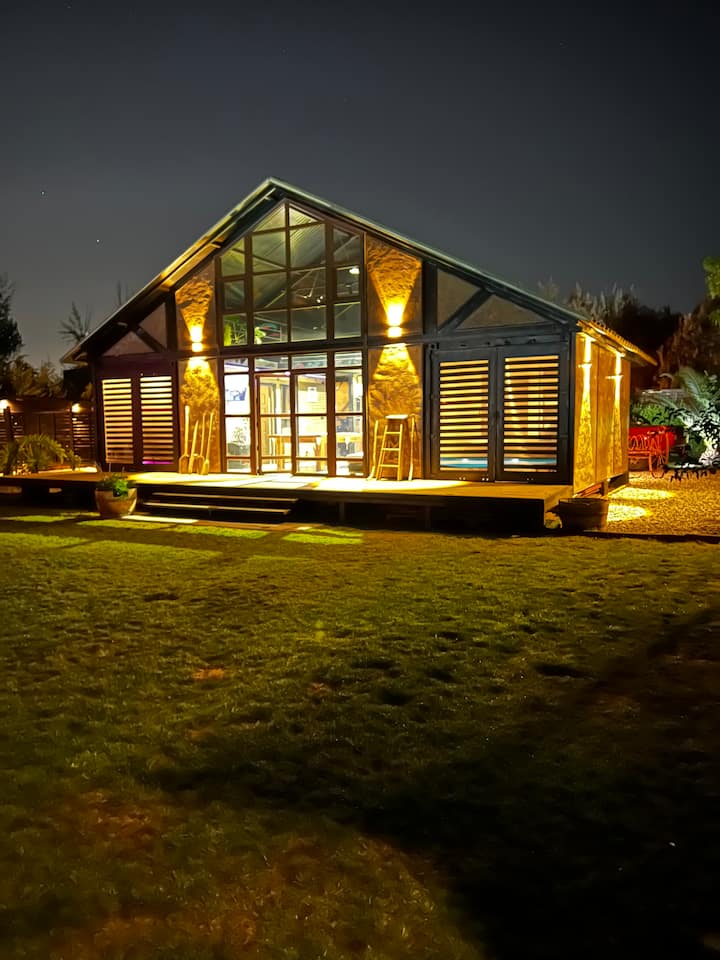 Casa Container Moderna, Con Piscina Y Jacuzzi - Aéroport de Santiago Arturo Merino Benítez (SCL)