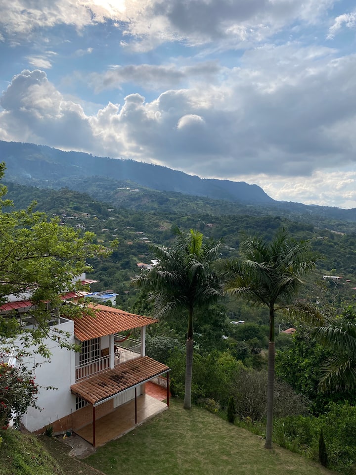Finca Villaluz Con Hermosa Vista A La Ciudad - Piedecuesta