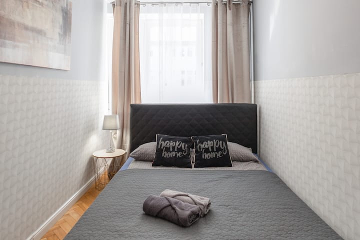 ŻUrawia Street Ap1 Room In The Heart Of Warsaw (4) - Warsaw