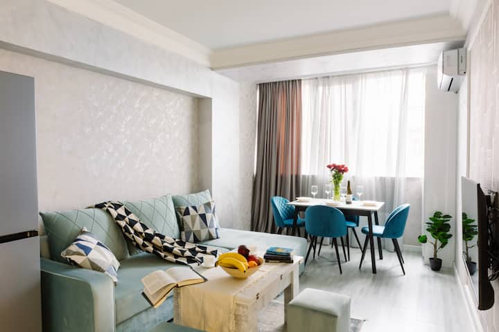 Charming 1bd Close To Swan Lake W/ Self-checkin - 耶烈萬