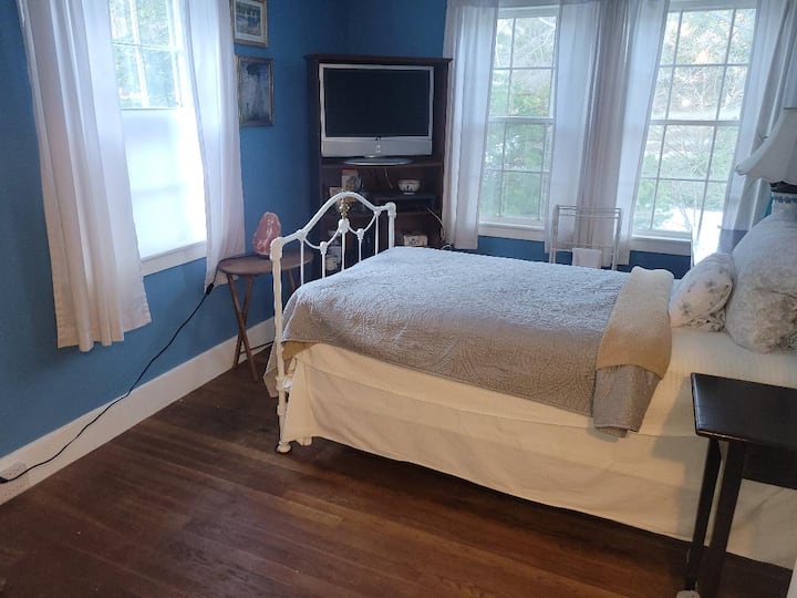 Stay In Mansion Monet Room - Newburyport, MA