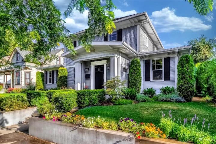 Boyer Manor - Walla Walla, WA