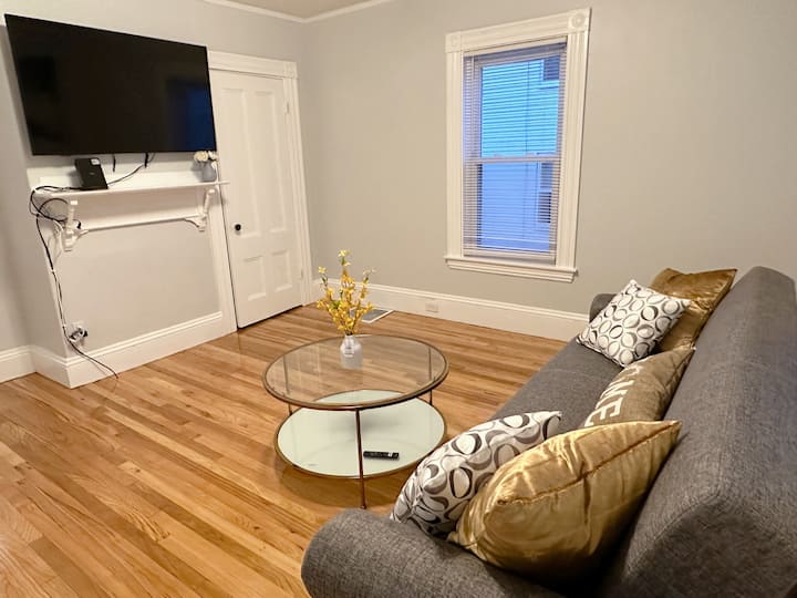 Nice Townhouse Near Boston College, Harvard, Mit - 벨몬트