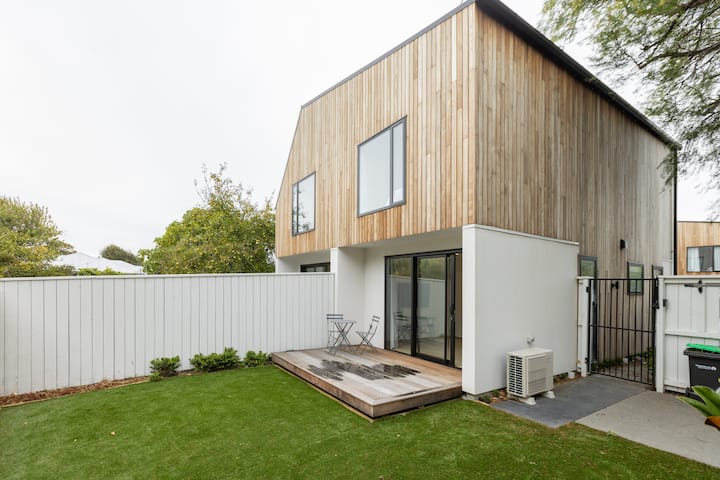 Addington Soho Two Bedroom Townhouse - West Coast