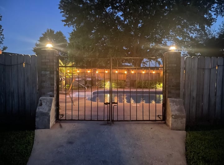 Big Al's Heated Pool House 8 Miles To Campus - Tuscaloosa, AL