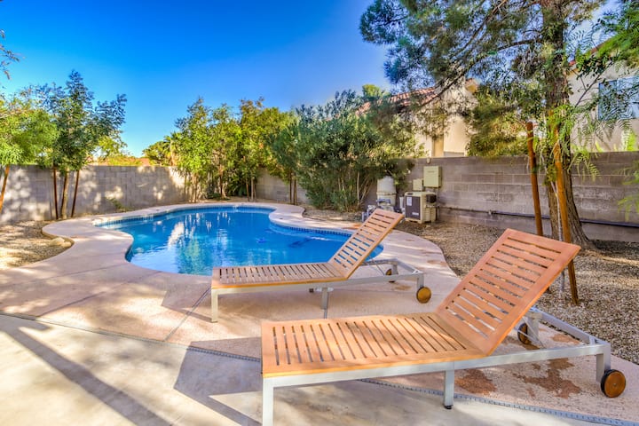 Lovely4brhome,pool&hottub - Las Vegas, NV