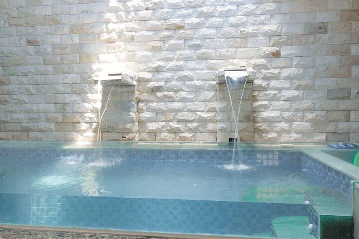 Rumah Oma-4 Kmr Tdr-private Pool - Malang