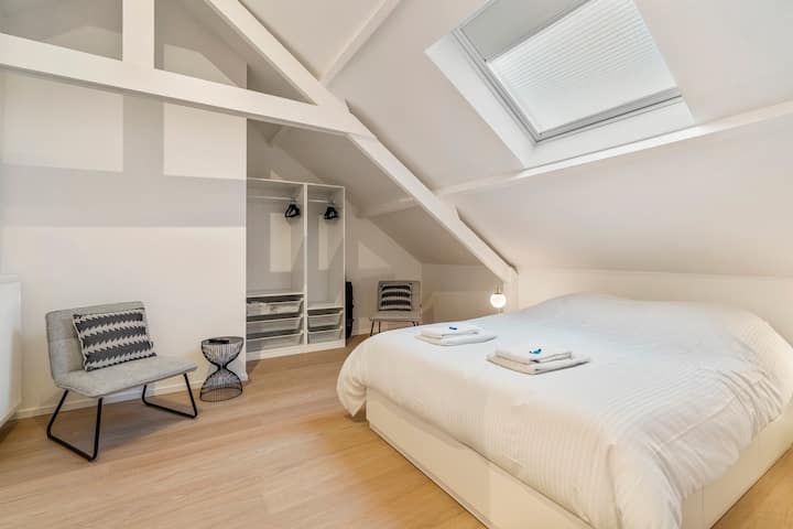 Mooie Vernieuwde Duplex In Hartje Gent , Patershol - Ghent (Belgium)