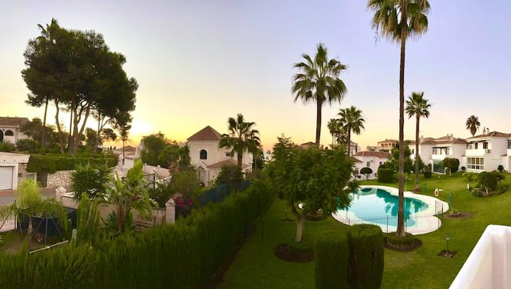 Relax Under Palm Trees In Rivièra Del Sol. - Costa del Sol