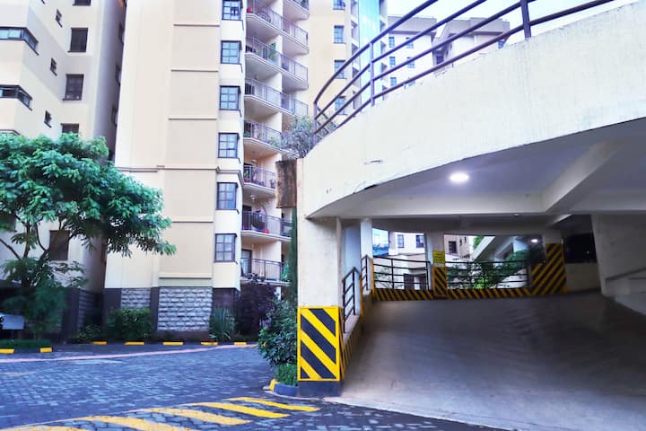 Penthouse Suite With Gym + Pool - Nairobi