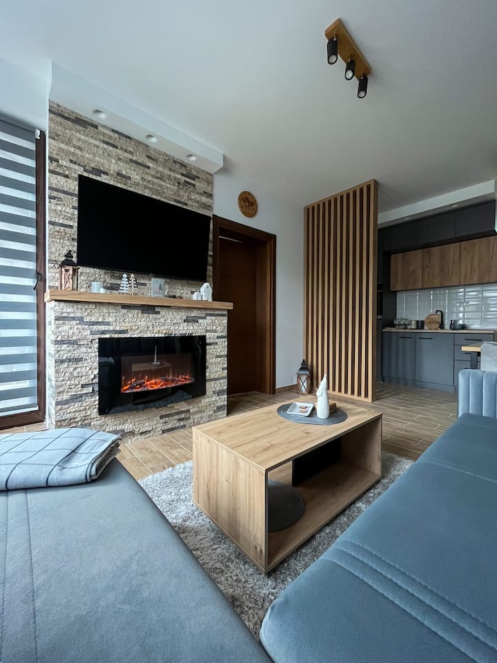 Vlasen | Love Where You Stay - Zlatibor