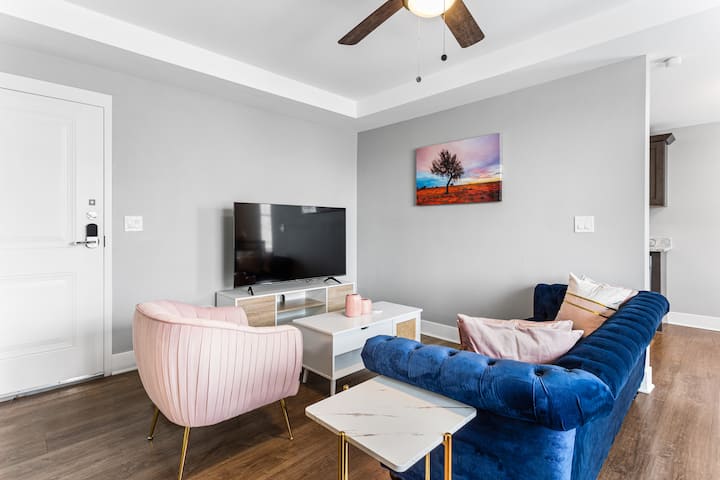 Your Cozy One Bedroom Midtown - Detroit, MI