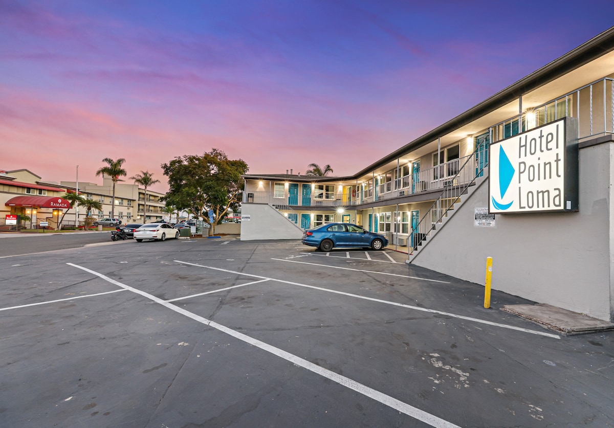 Two Full Beds Point Loma - Hotels for Rent in San Diego, California ...