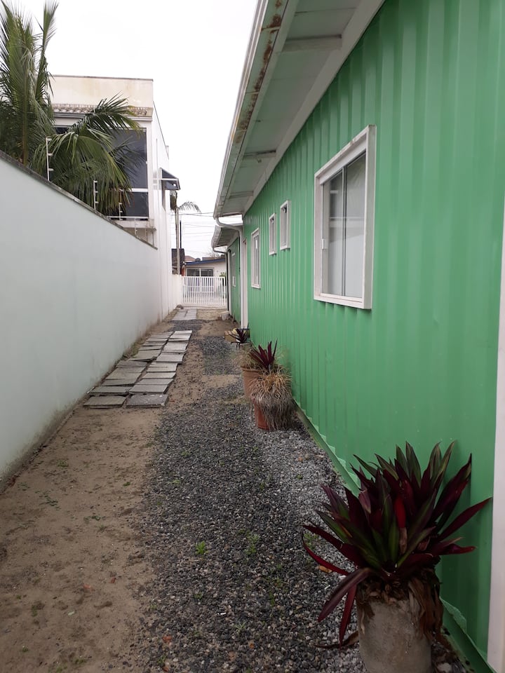 Férias A 2 Perfeita Com Ar Cond.
E Estacionamento - Matinhos