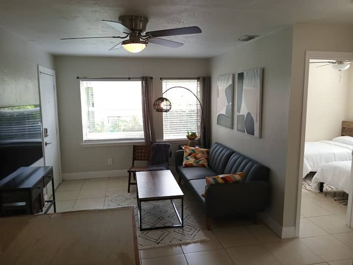 5 Min To Beach, Best Food, Nightlife, Las Olas! - Fort Lauderdale