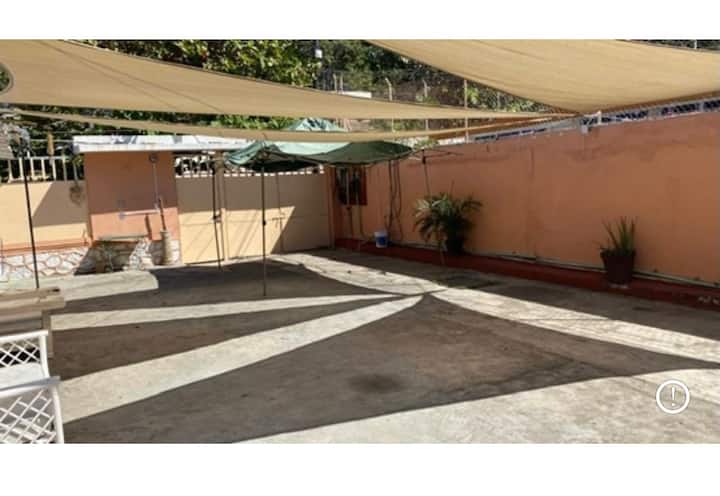 Patio En Renta - Acapulco