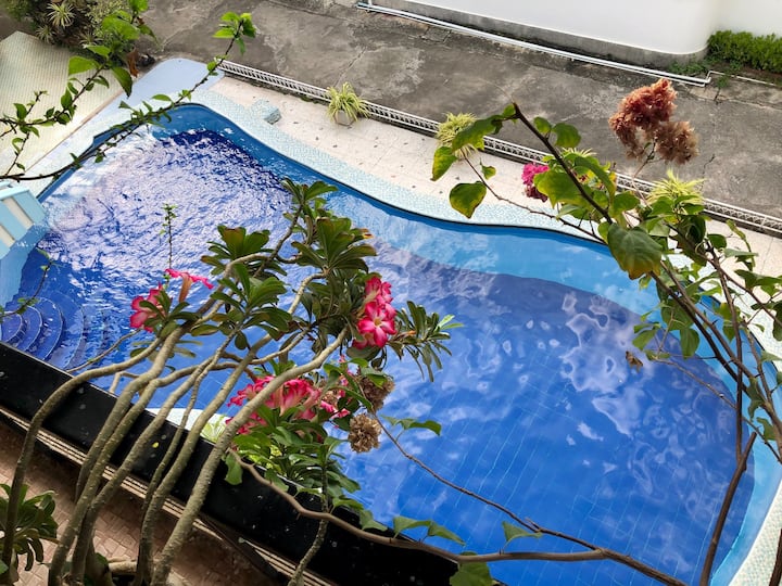 Pink Adenium - 90sqm Phayathai Bts & Airport Link - Bangkok