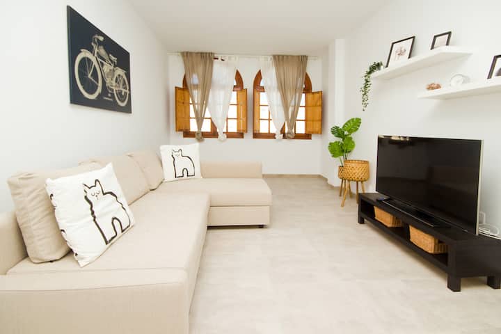 New And Spacious 2-bedroom Apartment - Arrecife
