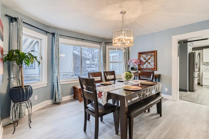 Spacious Home In St. Paul Near Downtown And More! - Woodbury