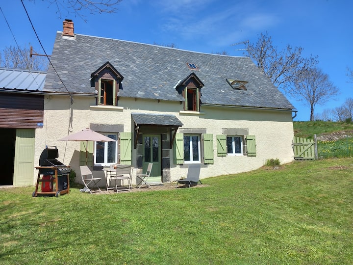 Maison Auvergnate De 1802 - Picherande
