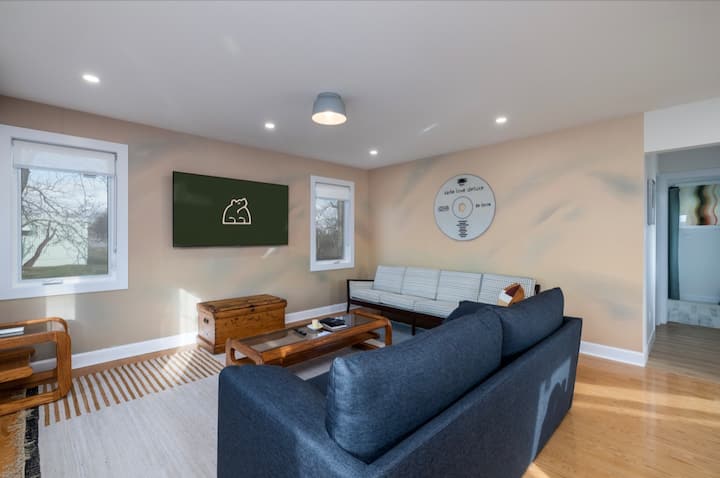 The Jones House | 4 Person - Belleville, Ontàrio, Canadà