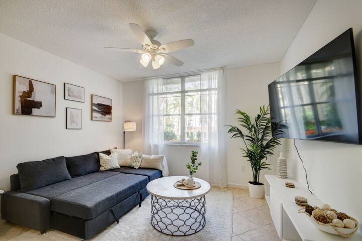 Cityplace Vacation Rentals #780-112 - West Palm Beach, FL