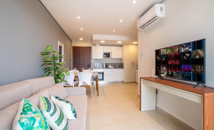 Comfy 1br Apt W/ Balcony, Private Bbq + Free Pk - Asunción