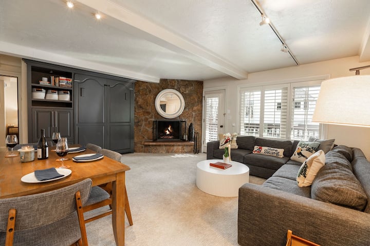 Lodge At Vail - Pool Breeze Condominium #259 - Vail, CO