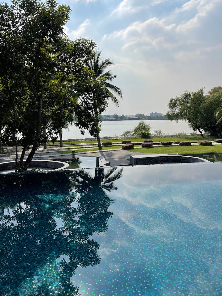 Cozy Place With River Of Life - Bangkok