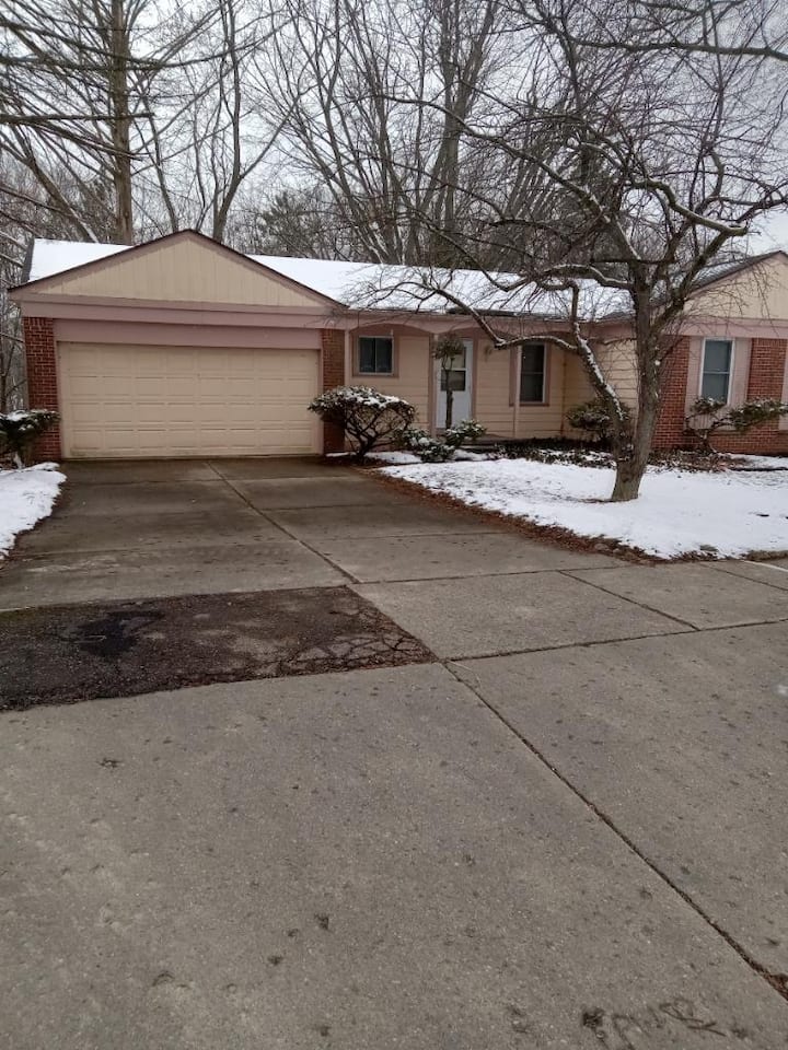 Home Sweet Home - Lansing, MI