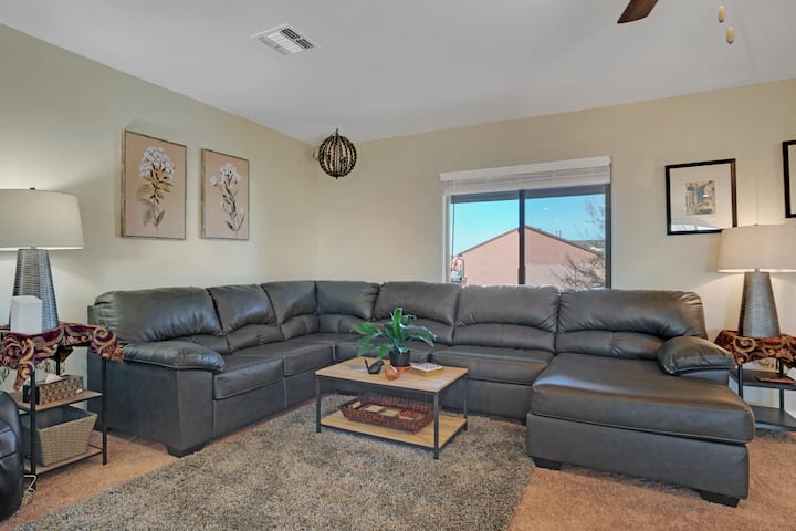 Beautiful Home, Views, Trails, 20 Min To Airport - Casino Del Sol