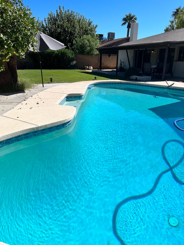 Minutes To Old Town - Your Peaceful Oasis Awaits - Tempe, AZ