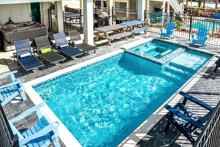 Large Beachfront, Heated Pool & Hot Tub, Elevator - Port St. Joe