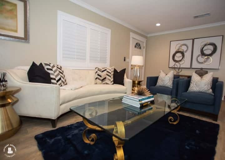 La Casa Del Sol, Three Bedroom House - Claremont