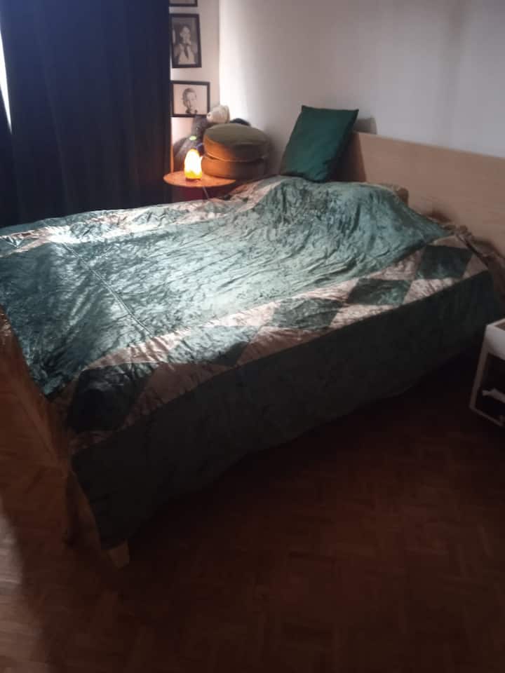 Kamer In Het Centrum Antwerpen. - 안트베르펜