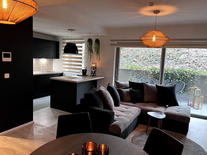 L'appart Agathe, Sauna & Parking - Liegi