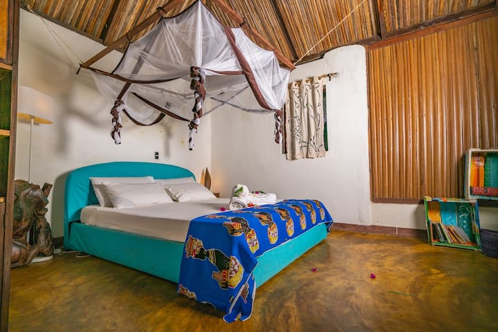 Nosy Komba Hébergement Bungalow - Madagascar