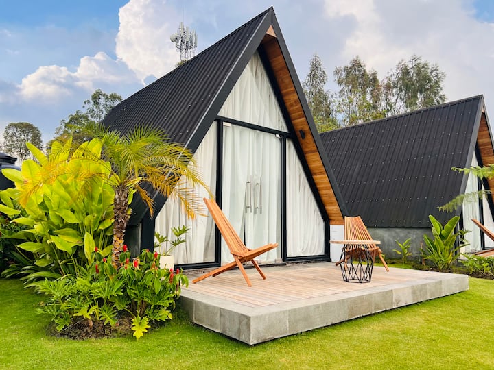 Kintamani Cabin Lake Batur Views - Kintamani