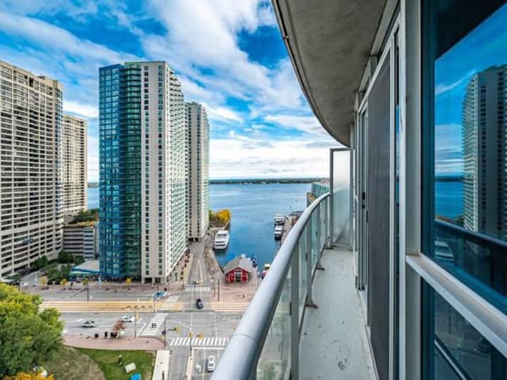 Downtown Toronto Lakeview 1 Bedroom +Den Cn Tower - Toronto