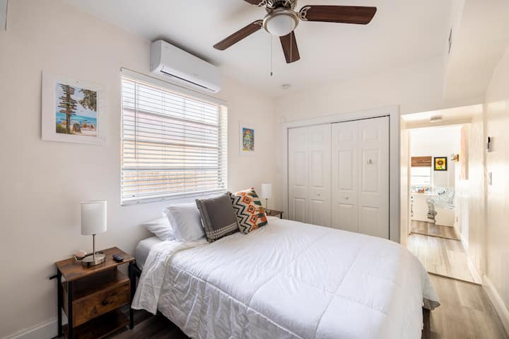 Last Minute New Year Special In Coral Gables - Miami, FL