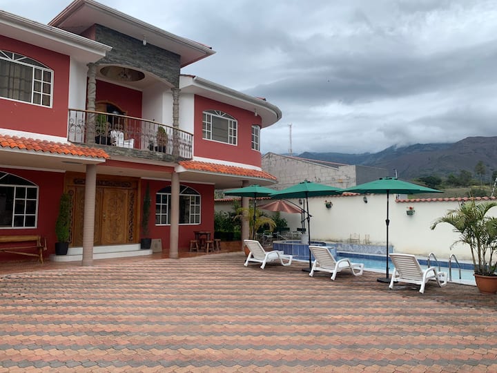 Hermosa Quinta - Santa Isabel