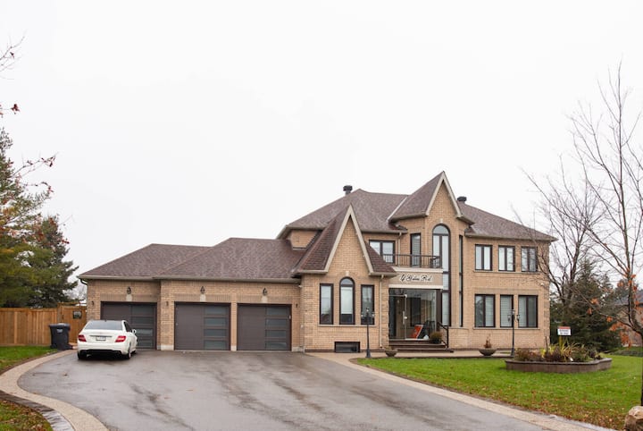 Stunning Luxury Estate - Your Memorable Retreat - Caledon